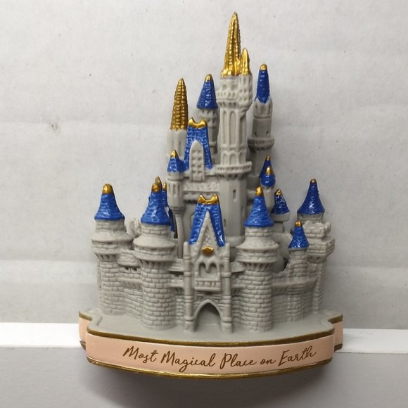 Disney | Kitchen | Disney Wdw Cinderellas Castle Replica Magnet | Poshmark